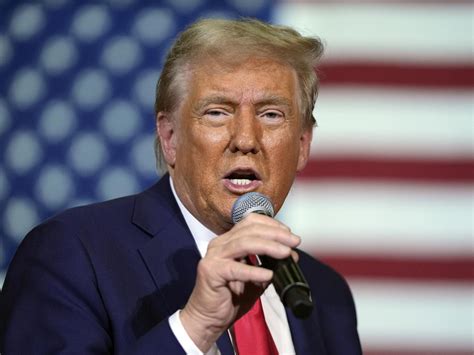 Дональд Трамп албан ёсоор ялалт байгуулснаа зарлалаа Isee Mn