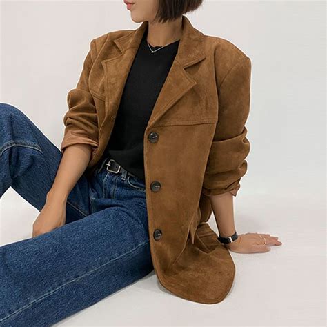 포스티 어깨패드 루즈핏 스웨이드 하프 블레이저 자켓 Ji47b4