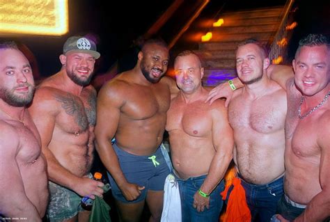 111 Photos Of Spring Break Sex And Insanity At GPS