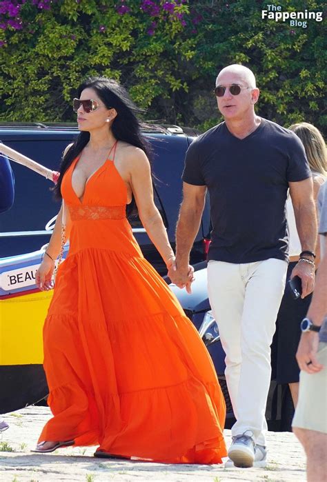 Lauren Sanchez Chills Out In The Monaco Sunshine With Jeff Bezos During