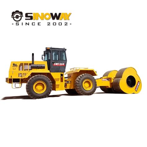 High Energy Impact Compactor Roller With Construction Tractor For Sale