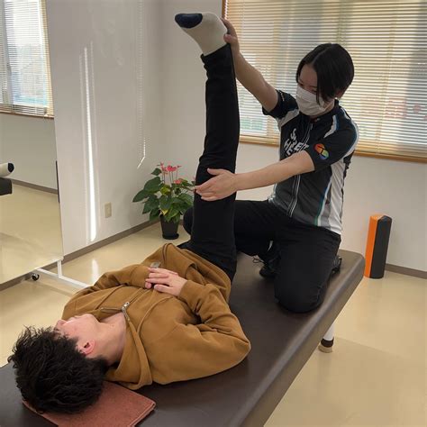 どれだけ通院しても治らない痛み…「もう限界」と感じていませんか？ その坐骨神経痛、脊柱管狭窄症、腰や股関節、膝の慢性的な痛み。 本当に諦める前に、カラダ理学ラボ姫路の【神経系ストレッチ×整体