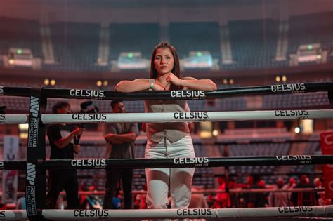 Naomy Valle Recibe Premio Del Salón De La Fama Del Boxeo Cr Hoy