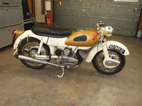 Ariel Arrow Motorcycle Bike Motorbike Wallpapers Hd Desktop And Mobile Backgrounds