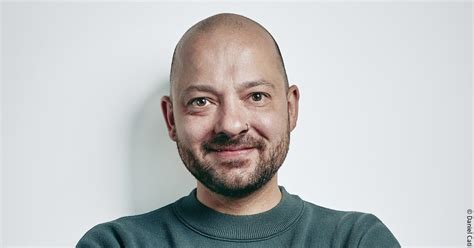 Benedikt Sequeira Gerardo Thats How He Rolls