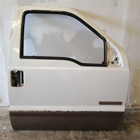 1999 2010 Ford F250 F350 F450 Passenger Side Front Door Raw