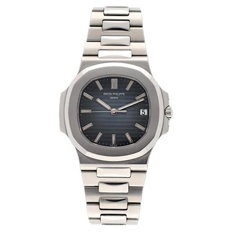 Patek Philippe Nautilus 70101r Tandco Taupe Dial And Diamond Bezel