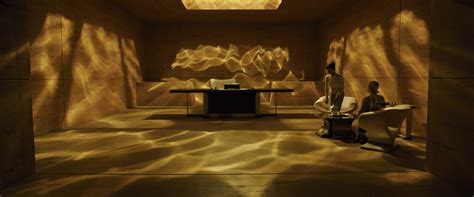 any idea how i could recreate this effect in cycles r blender