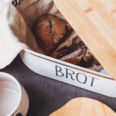 사각형 스테인레스 스틸 빵 보관함 대나무 덮개가있는 주방 데스크탑 금속 식품 빵 상자 I Top Industry Limited에서 빵 상자 대나무 보관함 맞춤형 빵