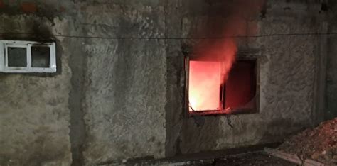 Una Familia Terminó Internada Tras Un Voraz Incendio En Una Casa De