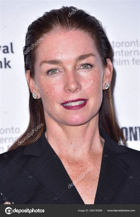Julianne Nicholson