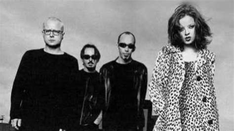 Garbage Announce New Album Let All That We Imagine Be The Light