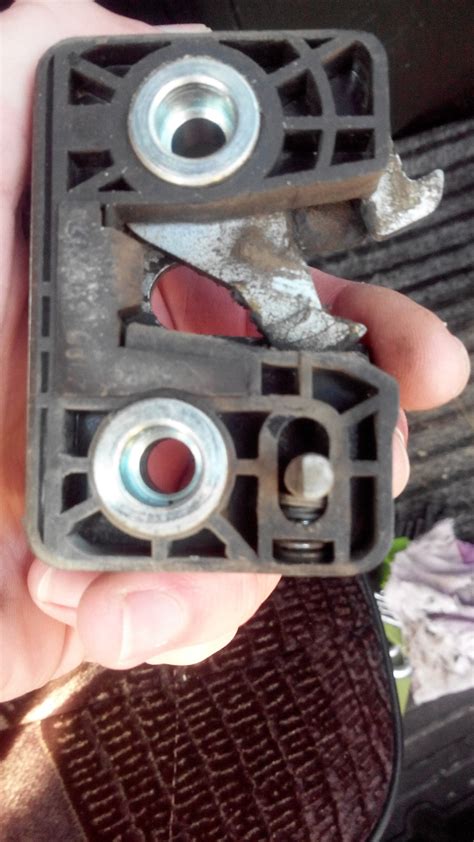 "Бесшумные замки" своими руками — Lada 2114, 1,6 л, 2007 года | тюнинг ...