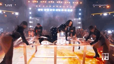 Bet Awards 15 S Get The Best  On Giphy