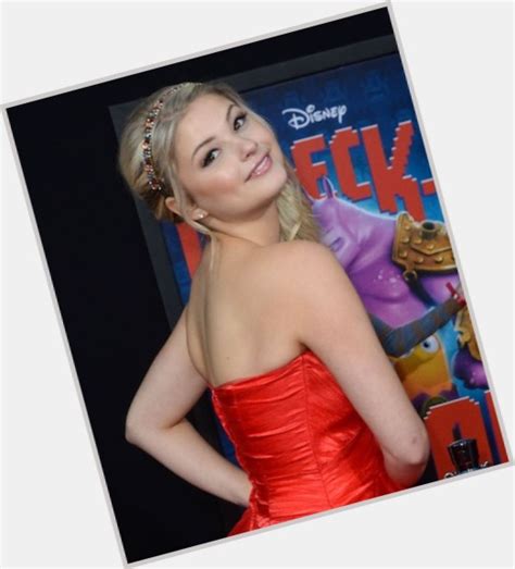 Stefanie Scott S Birthday Celebration Happybday To