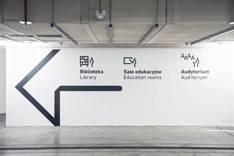 Wayfinding System In Silesian Museum On Behance 사인 디자인 주차장 레이아웃