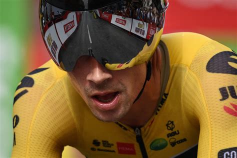 Deuxième Du Général Derrière Evenepoel Primoz Roglic Abandonne Après Sa Lourde Chute Sur La