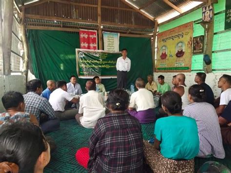 ဝါးခယ်မမြို့နယ်၌ မိုးစပါးစံပြကွက် စိုက်ပျိုးသည့် တောင်သူများအား ဓာတ်‌မ