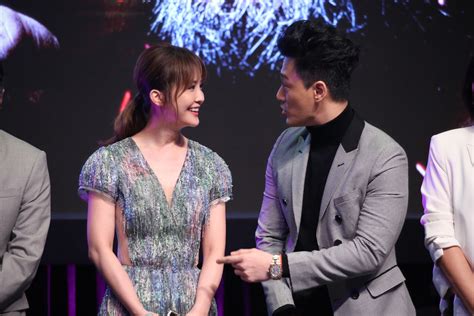 《神探大战》预告曝光 刘青云延续疯狂 阿sa“你真是疯狂啊！” 搜狐大视野 搜狐新闻