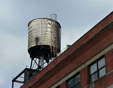 Wassertank Auf Dem Dach Foto And Bild Nyc Usa World Bilder Auf Fotocommunity