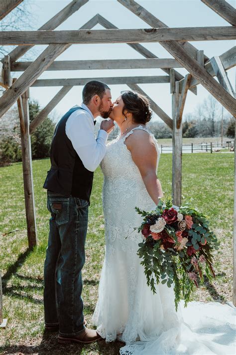 Wedding Gallery — Kendra Knapp Photography