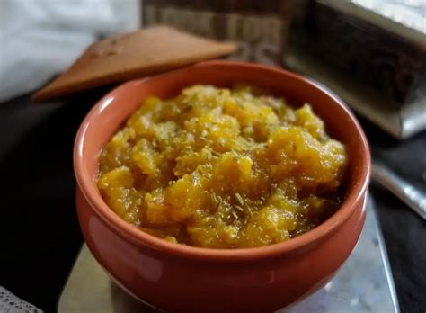 Цахим Анхилуун чатни Илчлэг 100 г д 58 ккал Ямар хоолонд тохирох вэ