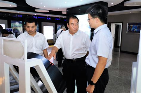 中国冶金报社一行到鞍山发蓝参观学习—中国钢铁新闻网