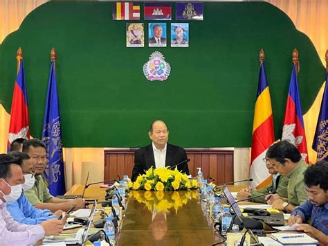 ថ្នាក់ដឹកនាំខេត្តកំពង់ឆ្នាំង អញ្ជើញដឹកនាំក្រុមការងារខេត្ត ក្រុង ស្រុក