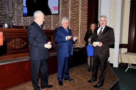 Ziya Məmmədov Dəmiryolçulara Ali Dövlət Mükafatlarını Təqdim Etdi