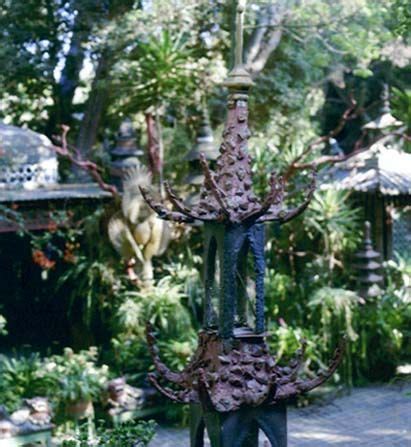 Tony Duquettes Garden In La