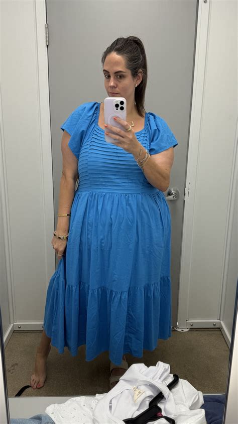Lindsey B Apron Belly Girlie Itslindss • Instagram Photos And Videos