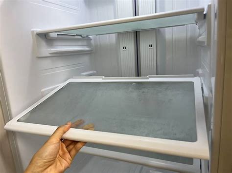 냉장고 청소 시 이것 뿌리세요 깜짝 놀랄 만한 효과가 나타납니다 텐꿀팁