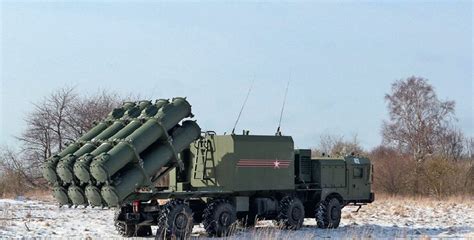 RUSSIE militarisation du détroit de Béring Magazine Raids