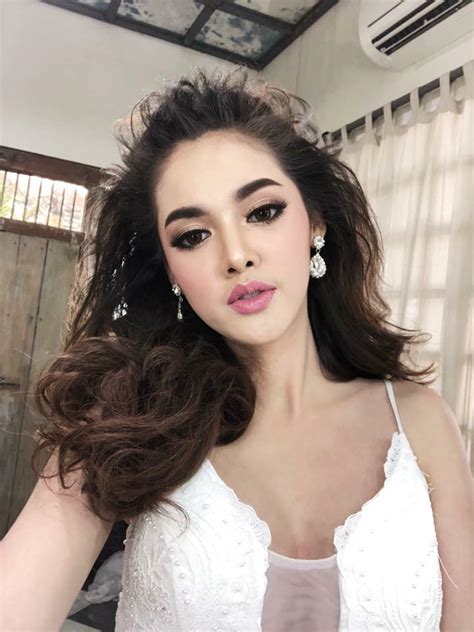 สวยให้โลกตกใจ ออลี่ ตติยา ร้องแลกแจกเงิน ┏━━━━━━━━━━━━━━━━━━┓ 🥇 เสริมจมูก คุณหมอต้น จองคิว