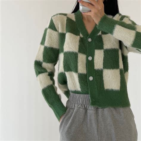 루즈핏 앙고라 니트 배색 체크 가디건﻿﻿3 Co