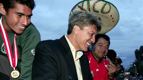Mundial Sub 17 Le Iban A Hacer Una Estatua A Chucho Ramírez