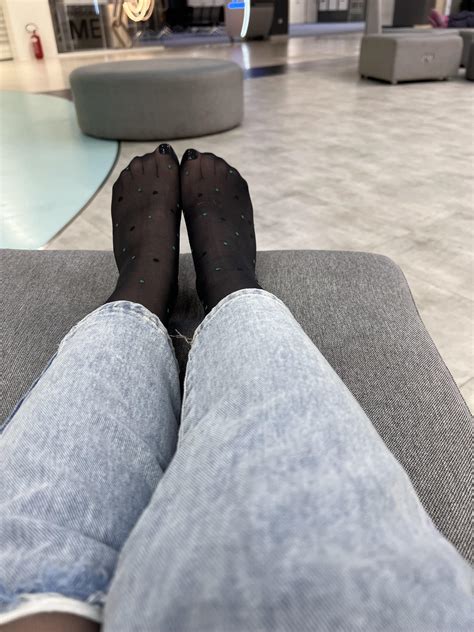 Black Pantyhose Feet Rnylonfeetlove