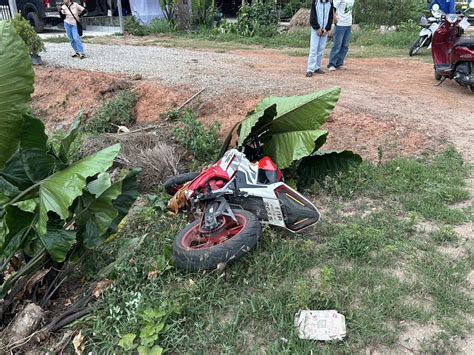 ข่าวออนไลน์หนองคาย สาวใหญ่วัย 44 ปี ขับ จยย เฉี่ยวชนกับหนุ่มวัย 24 ทำให้สาวใหญ่เสียชีวิต ส่วน