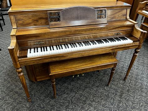Everett Upright The Piano Company