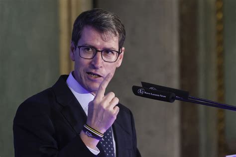 Capellán Critica Que Puente No Mencione A La Rioja Para El Ave