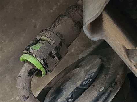 How do I remove this? : r/MechanicAdvice