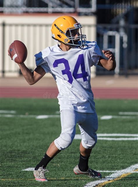 Passing Game Is On Editorial Image Image Of Athletic 94829745