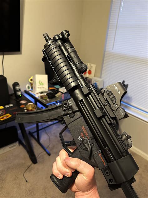 When Youre Too Cheap To Buy A Real Kac Rail So You Improvise R Mp5