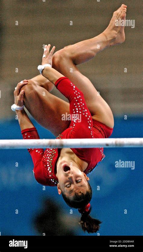 Jeux Olympiques Mondon Gymnastique Banque De Photographies Et Dimages à Haute Résolution Alamy