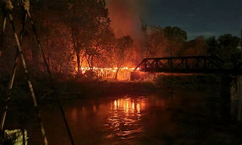 Bike Trail Bridge Over Raccoon River In Adel Burns Theperrynews