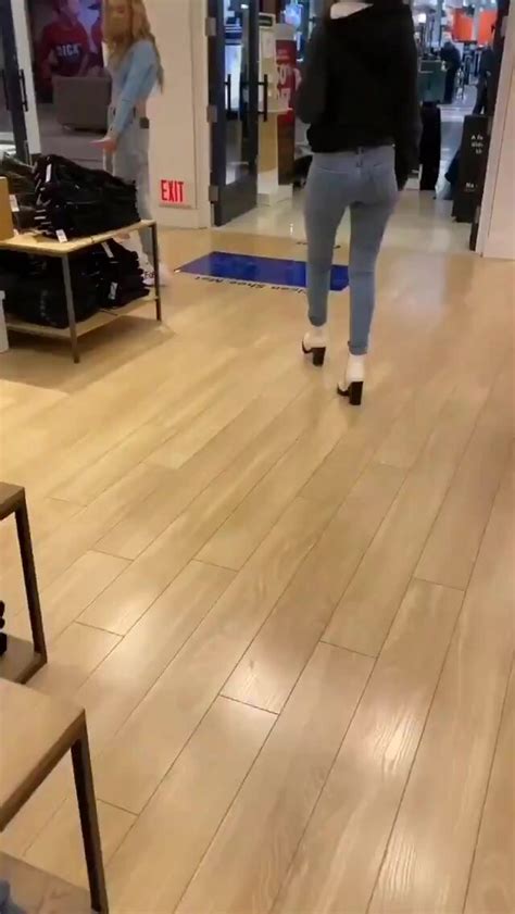 Public Jeans Wetting In Front Of Girl ThisVid Com
