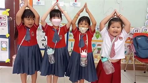 ចេះណាស់កូនៗ ច្រៀនបទ អង្គរវត្តស្អាត Youtube