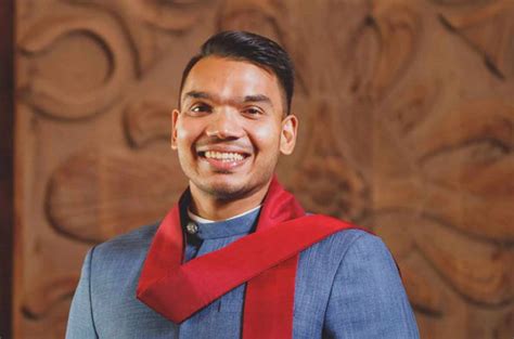 පොහොට්ටුවේ ජනාධිපති අපේක්ෂකයා නාමල්