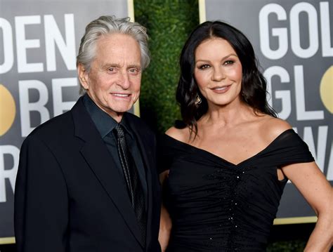Inside Catherine Zeta Jones And Michael Douglas‘ Love Story Gkaaln
