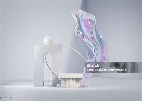 3d 배경 돌 연단 기둥 디스플레이 화장품 배치를위한 고대 기둥 받침대와 비행 추상 금속 무지개 빛깔의 홀로그램 호일 천